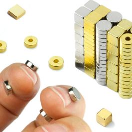 Sett med 114 magneter i ulike former| Flott og kreativ gadget